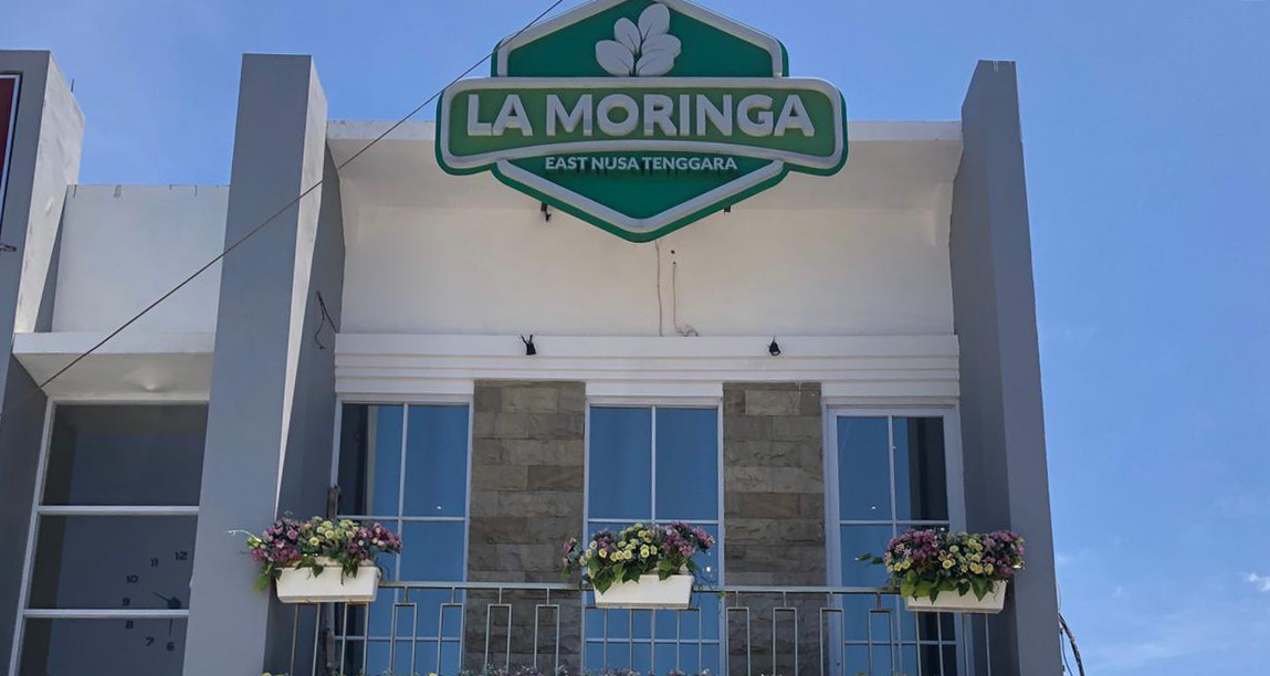 Tourism & Leisure – Restaurants – La Moringa Cafe & Lounge – myKupang